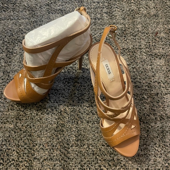 Guess | Shoes | New With Tags Guess Platform Heels Kylipso | Poshmark